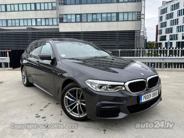 Pelēks BMW 5 Series 2019 Tallina, ar dzinēja tilpumu 3.00 L un nobraukumu 129 tūkst. km par 29990 €, foto  vietnē AUTOMOTO.COM.LV