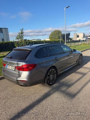 Pelēks BMW 5 Series 2019 Tallina, ar dzinēja tilpumu 3.00 L un nobraukumu 137 tūkst. km par 28900 €, foto 5 vietnē AUTOMOTO.COM.LV