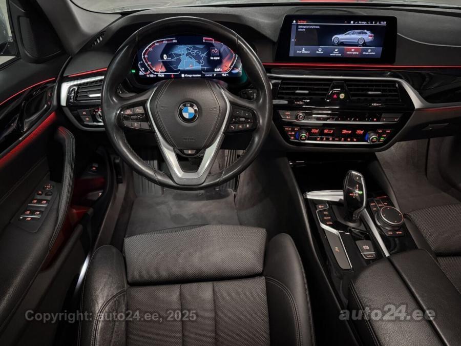 Pelēks BMW 5 Series 2020 Tallina, ar dzinēja tilpumu 2.00 L un nobraukumu 98 tūkst. km par 27900 €, foto 6 vietnē AUTOMOTO.COM.LV