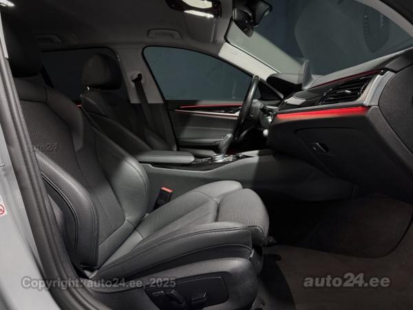 Pelēks BMW 5 Series 2020 Tallina, ar dzinēja tilpumu 2.00 L un nobraukumu 98 tūkst. km par 27900 €, foto 11 vietnē AUTOMOTO.COM.LV