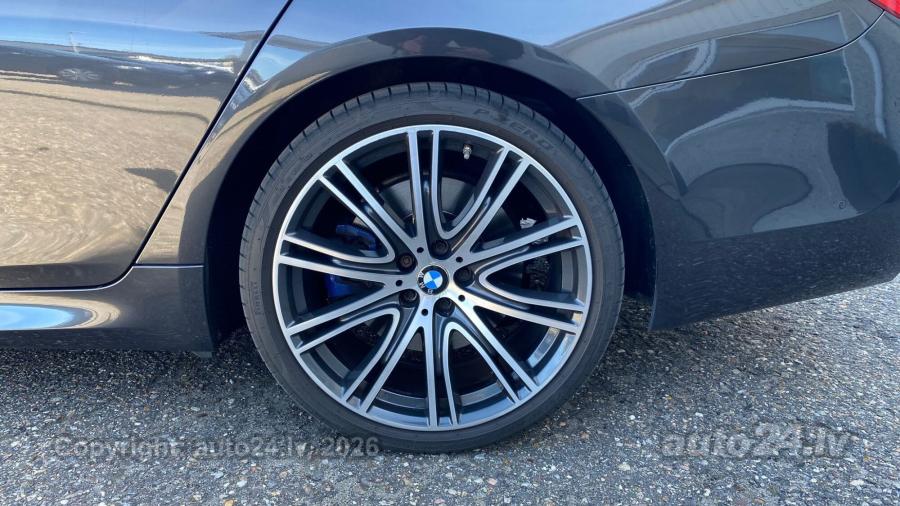 Grey BMW 5 Series 2020 in Tartu, with an engine capacity of 0.00 L and mileage of 127 thousand km for 29900 €, photo 17 on AUTOMOTO.COM.LV