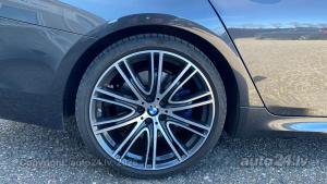 Grey BMW 5 Series 2020 in Tartu, with an engine capacity of 0.00 L and mileage of 127 thousand km for 29900 €, photo 18 on AUTOMOTO.COM.LV