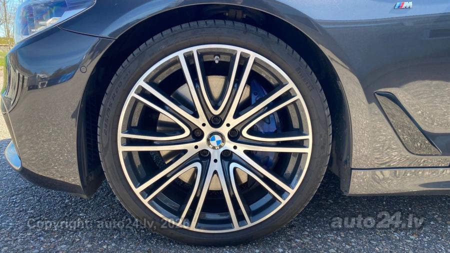 Grey BMW 5 Series 2020 in Tartu, with an engine capacity of 0.00 L and mileage of 127 thousand km for 29900 €, photo 20 on AUTOMOTO.COM.LV