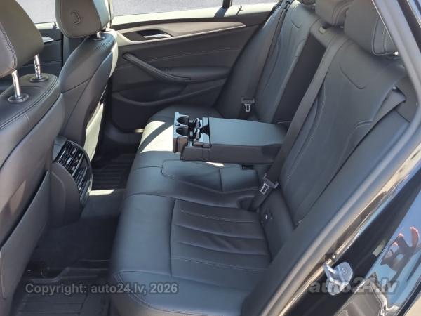 Pelēks BMW 5 Series 2020 Jehvi, ar dzinēja tilpumu 2.00 L un nobraukumu 178 tūkst. km par 18900 €, foto 9 vietnē AUTOMOTO.COM.LV