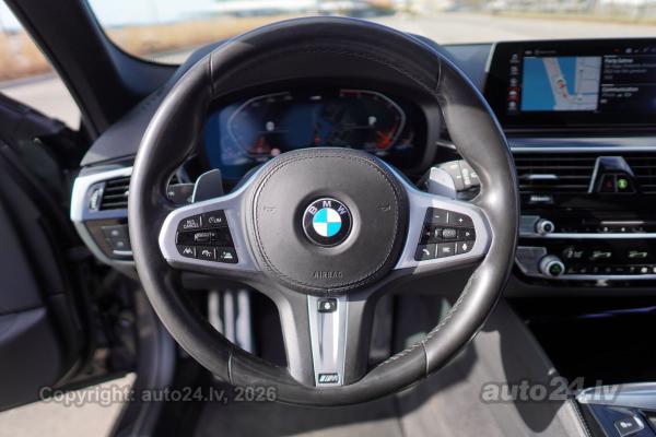 Серый БМВ 5 Серия 2020 в Рига, объемом двигателя 3.00 л и пробегом 183 тыс. км за 26500 €, фото 10 на AUTOMOTO.COM.LV