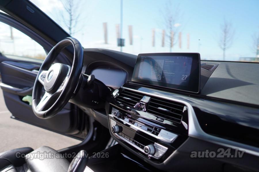 Pelēks BMW 5 Series 2020 Rīga, ar dzinēja tilpumu 3.00 L un nobraukumu 183 tūkst. km par 26500 €, foto 14 vietnē AUTOMOTO.COM.LV