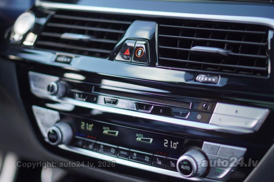 Pelēks BMW 5 Series 2020 Rīga, ar dzinēja tilpumu 3.00 L un nobraukumu 183 tūkst. km par 26500 €, foto 17 vietnē AUTOMOTO.COM.LV