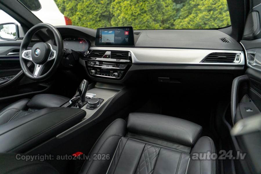 Pelēks BMW 5 Series 2020 Tallina, ar dzinēja tilpumu 3.00 L un nobraukumu 193 tūkst. km par 27900 €, foto 12 vietnē AUTOMOTO.COM.LV