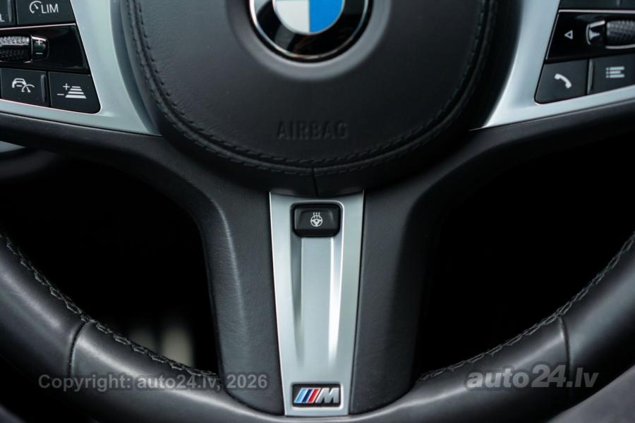 Pelēks BMW 5 Series 2020 Tallina, ar dzinēja tilpumu 3.00 L un nobraukumu 193 tūkst. km par 27900 €, foto 18 vietnē AUTOMOTO.COM.LV