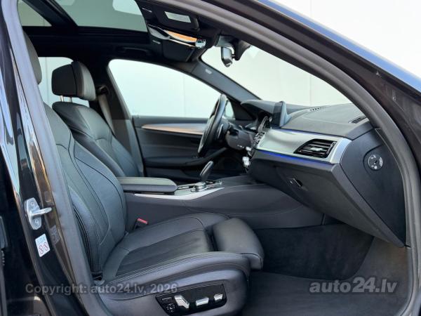 Pelēks BMW 5 Series 2020 Tallina, ar dzinēja tilpumu 2.00 L un nobraukumu 125 tūkst. km par 24990 €, foto 5 vietnē AUTOMOTO.COM.LV