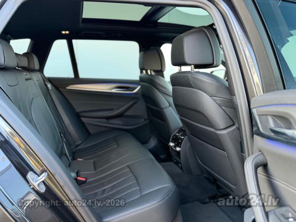 Pelēks BMW 5 Series 2020 Tallina, ar dzinēja tilpumu 2.00 L un nobraukumu 125 tūkst. km par 24990 €, foto 8 vietnē AUTOMOTO.COM.LV