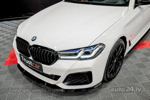 Pelēks BMW 5 Series 2021 Pērnava, ar dzinēja tilpumu 3.00 L un nobraukumu 238 tūkst. km par 29900 €, foto 4 vietnē AUTOMOTO.COM.LV