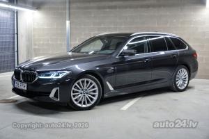 Pelēks BMW 5 Series 2021 Tallina, ar dzinēja tilpumu 3.00 L un nobraukumu 165 tūkst. km par 32390 €, foto 3 vietnē AUTOMOTO.COM.LV