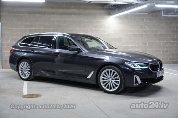 Grey BMW 5 Series 2021 in Tallinn, with an engine capacity of 3.00 L and mileage of 165 thousand km for 32390 €, photo 5 on AUTOMOTO.COM.LV