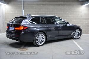 Pelēks BMW 5 Series 2021 Tallina, ar dzinēja tilpumu 3.00 L un nobraukumu 165 tūkst. km par 32390 €, foto 8 vietnē AUTOMOTO.COM.LV