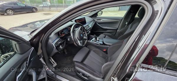 Grey BMW 5 Series 2021 in Tartu, with an engine capacity of 2.00 L and mileage of 229 thousand km for 25900 €, photo 8 on AUTOMOTO.COM.LV