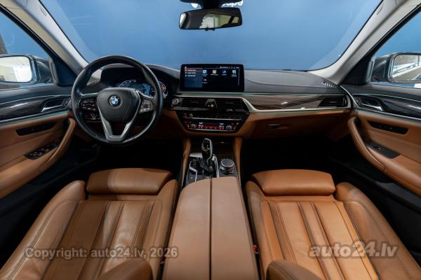 Grey BMW 5 Series 2021 in Tallinn, with an engine capacity of 2.00 L and mileage of 65 thousand km for 37490 €, photo 6 on AUTOMOTO.COM.LV