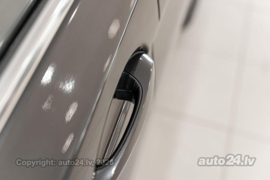 Grey BMW 5 Series 2021 in Tallinn, with an engine capacity of 2.00 L and mileage of 65 thousand km for 37490 €, photo 23 on AUTOMOTO.COM.LV