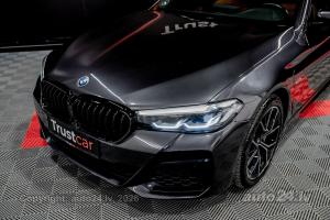 Grey BMW 5 Series 2021 in Parnu, with an engine capacity of 2.00 L and mileage of 169 thousand km for 25500 €, photo 4 on AUTOMOTO.COM.LV