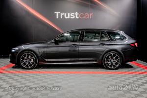 Grey BMW 5 Series 2021 in Parnu, with an engine capacity of 2.00 L and mileage of 169 thousand km for 25500 €, photo 7 on AUTOMOTO.COM.LV