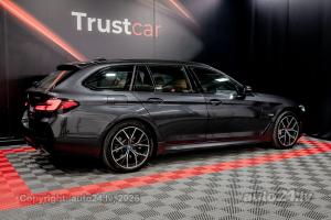 Grey BMW 5 Series 2021 in Parnu, with an engine capacity of 2.00 L and mileage of 169 thousand km for 25500 €, photo 9 on AUTOMOTO.COM.LV