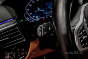 Grey BMW 5 Series 2021 in Parnu, with an engine capacity of 2.00 L and mileage of 169 thousand km for 25500 €, photo 29 on AUTOMOTO.COM.LV