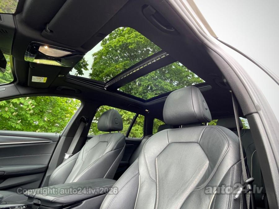 Grey BMW 5 Series 2021 in Tallinn, with an engine capacity of 3.00 L and mileage of 210 thousand km for 28500 €, photo 15 on AUTOMOTO.COM.LV