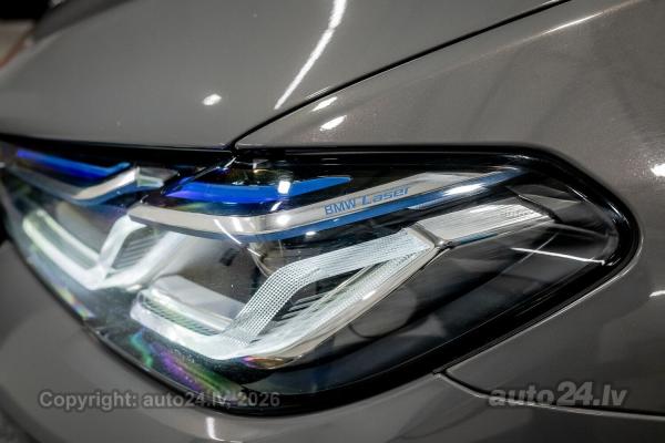 Pelēks BMW 5 Series 2021 Pērnava, ar dzinēja tilpumu 3.00 L un nobraukumu 214 tūkst. km par 25500 €, foto 4 vietnē AUTOMOTO.COM.LV