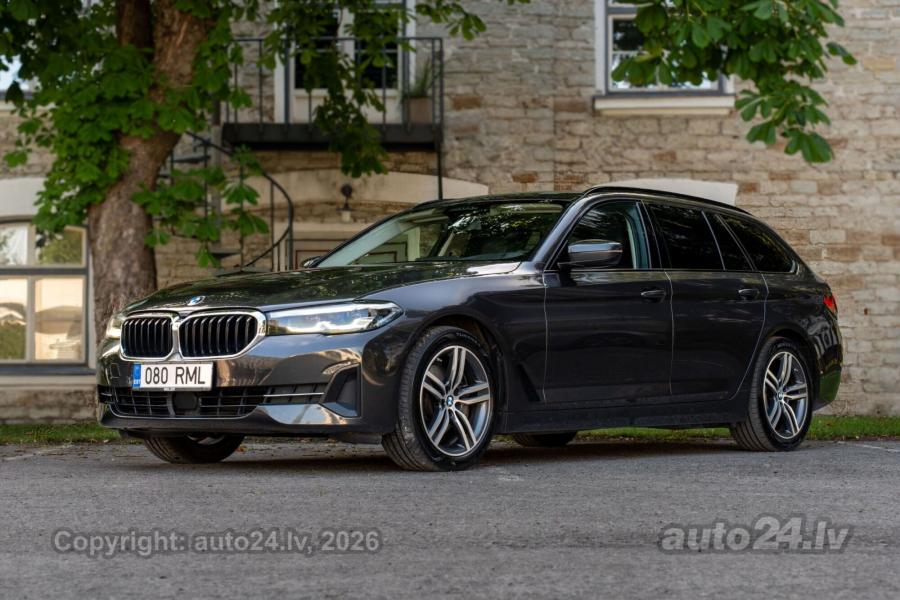 Pelēks BMW 5 Series 2021 Tallina, ar dzinēja tilpumu 2.00 L un nobraukumu 137 tūkst. km par 27990 €, foto 3 vietnē AUTOMOTO.COM.LV