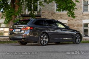 Pelēks BMW 5 Series 2021 Tallina, ar dzinēja tilpumu 2.00 L un nobraukumu 137 tūkst. km par 27990 €, foto 5 vietnē AUTOMOTO.COM.LV