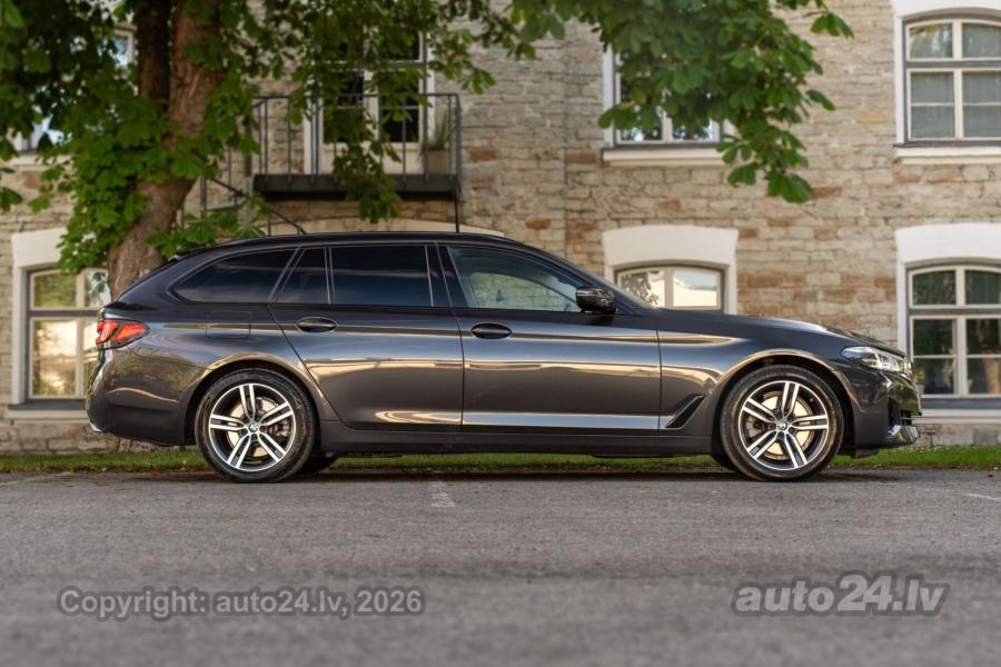 Pelēks BMW 5 Series 2021 Tallina, ar dzinēja tilpumu 2.00 L un nobraukumu 137 tūkst. km par 27990 €, foto 6 vietnē AUTOMOTO.COM.LV