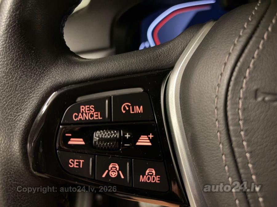 Pelēks BMW 5 Series 2021 Tallina, ar dzinēja tilpumu 2.00 L un nobraukumu 115 tūkst. km par 27900 €, foto 12 vietnē AUTOMOTO.COM.LV