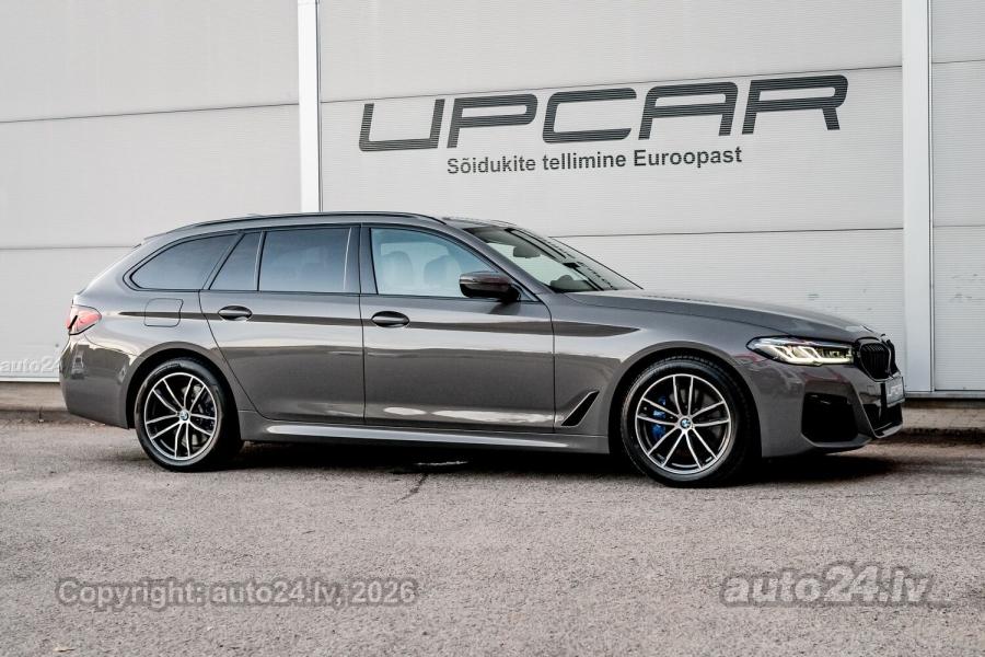 Pelēks BMW 5 Series 2021 Pērnava, ar dzinēja tilpumu 2.00 L un nobraukumu 132 tūkst. km par 31900 €, foto 3 vietnē AUTOMOTO.COM.LV