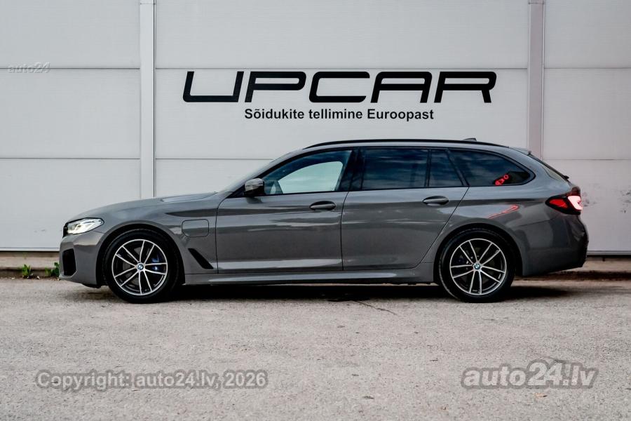 Pelēks BMW 5 Series 2021 Pērnava, ar dzinēja tilpumu 2.00 L un nobraukumu 132 tūkst. km par 31900 €, foto 6 vietnē AUTOMOTO.COM.LV