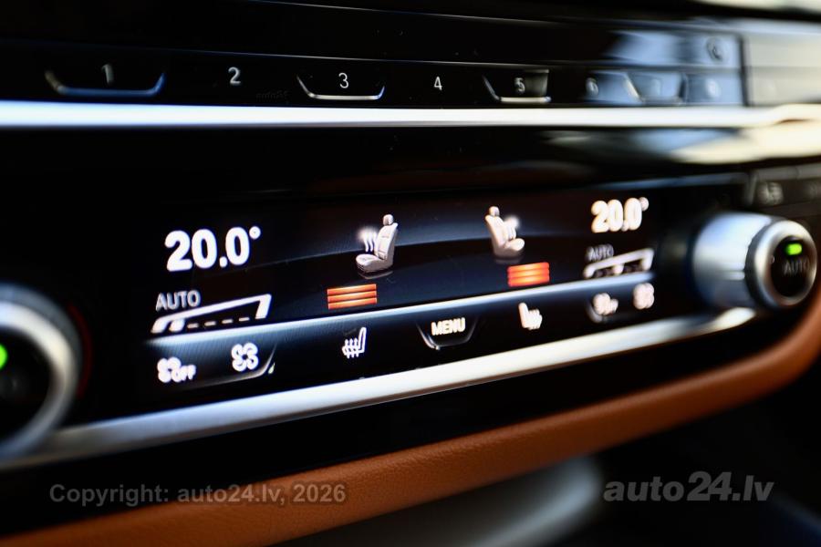 Серый БМВ 5 Серия 2021 в Таллин, объемом двигателя 2.00 л и пробегом 165 тыс. км за 24900 €, фото 13 на AUTOMOTO.COM.LV