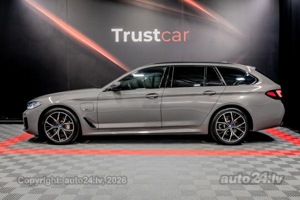 Серый БМВ 5 Серия 2021 в Пярну, объемом двигателя 2.00 л и пробегом 195 тыс. км за 26990 €, фото 7 на AUTOMOTO.COM.LV