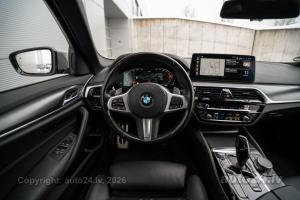 Pelēks BMW 5 Series 2022 Tartu, ar dzinēja tilpumu 3.00 L un nobraukumu 137 tūkst. km par 41900 €, foto 9 vietnē AUTOMOTO.COM.LV