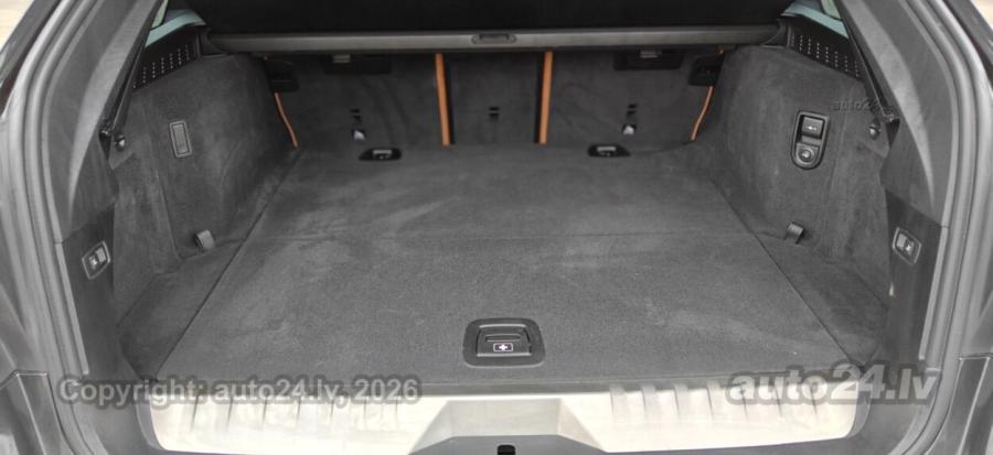 Pelēks BMW 5 Series 2022 Tallina, ar dzinēja tilpumu 2.00 L un nobraukumu 79 tūkst. km par 39900 €, foto 17 vietnē AUTOMOTO.COM.LV