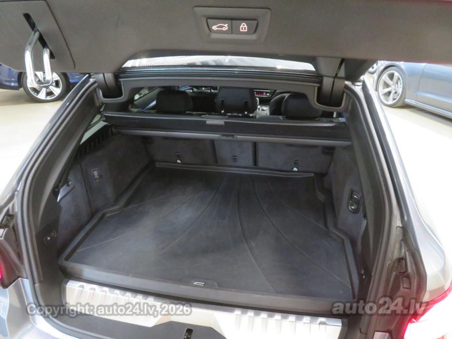 Pelēks BMW 5 Series 2022 Tallina, ar dzinēja tilpumu 2.00 L un nobraukumu 50 tūkst. km par 38500 €, foto 12 vietnē AUTOMOTO.COM.LV
