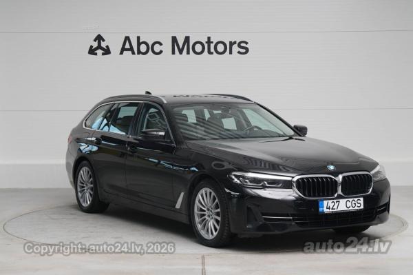 Grey BMW 5 Series 2022 in Tallinn, with an engine capacity of 2.00 L and mileage of 100 thousand km for 31990 €, photo 3 on AUTOMOTO.COM.LV