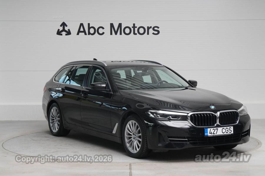 Grey BMW 5 Series 2022 in Tallinn, with an engine capacity of 2.00 L and mileage of 100 thousand km for 31990 €, photo 4 on AUTOMOTO.COM.LV