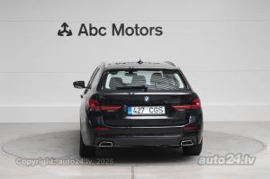 Grey BMW 5 Series 2022 in Tallinn, with an engine capacity of 2.00 L and mileage of 100 thousand km for 31990 €, photo 20 on AUTOMOTO.COM.LV