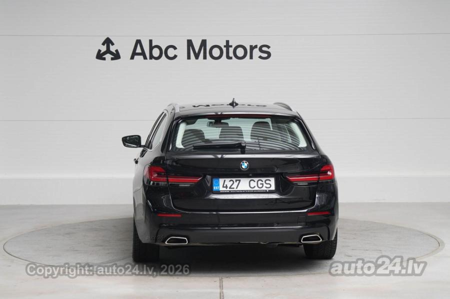 Grey BMW 5 Series 2022 in Tallinn, with an engine capacity of 2.00 L and mileage of 100 thousand km for 31990 €, photo 20 on AUTOMOTO.COM.LV