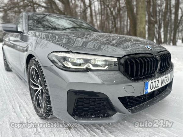 Grey BMW 5 Series 2023 in Tallinn, with an engine capacity of 2.00 L and mileage of 44 thousand km for 43900 €, photo 6 on AUTOMOTO.COM.LV