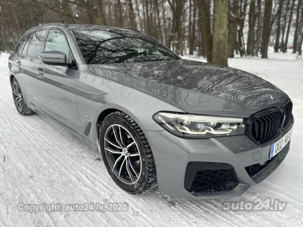 Pelēks BMW 5 Series 2023 Tallina, ar dzinēja tilpumu 2.00 L un nobraukumu 44 tūkst. km par 43900 €, foto 7 vietnē AUTOMOTO.COM.LV