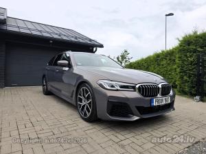 Grey BMW 5 Series 2023 in Tartu, with an engine capacity of 3.00 L and mileage of 183 thousand km for 34990 €, photo 4 on AUTOMOTO.COM.LV