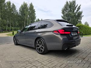 Grey BMW 5 Series 2023 in Tartu, with an engine capacity of 3.00 L and mileage of 183 thousand km for 34990 €, photo 12 on AUTOMOTO.COM.LV