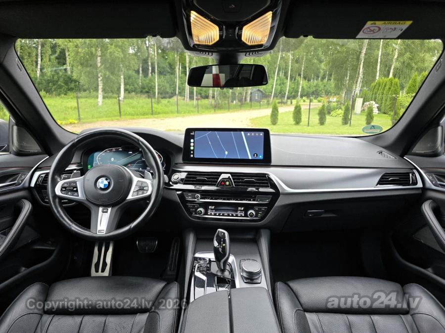 Grey BMW 5 Series 2023 in Tartu, with an engine capacity of 3.00 L and mileage of 183 thousand km for 34990 €, photo 16 on AUTOMOTO.COM.LV