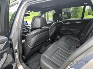 Grey BMW 5 Series 2023 in Tartu, with an engine capacity of 3.00 L and mileage of 183 thousand km for 34990 €, photo 19 on AUTOMOTO.COM.LV
