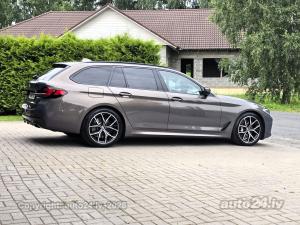 Grey BMW 5 Series 2023 in Tartu, with an engine capacity of 3.00 L and mileage of 183 thousand km for 34990 €, photo 22 on AUTOMOTO.COM.LV